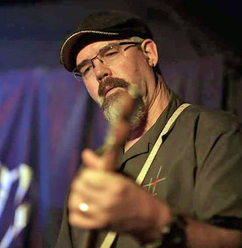 Mike Howard | azblueshof